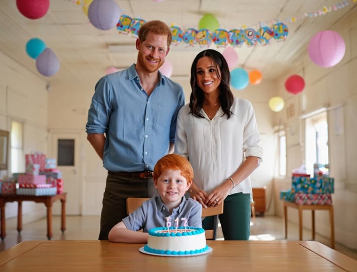 30 MINUTES AGO! Meghan Marks Archie’s 6th Birthday with a School Snap ...