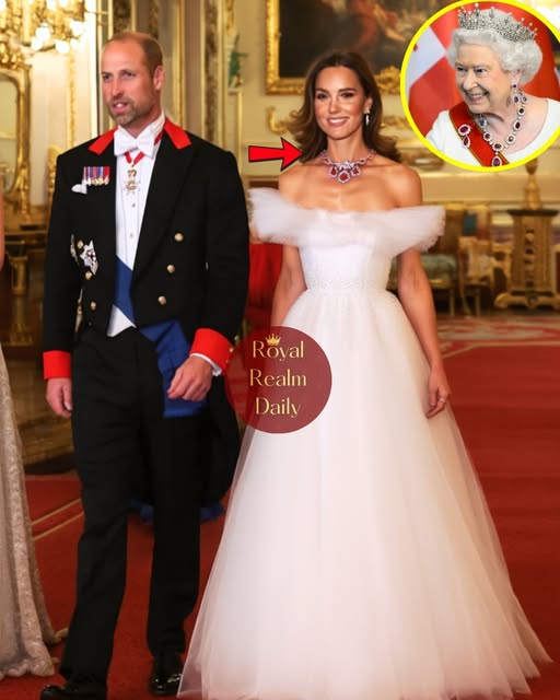 OMG! HRH Catherine ABSOLUTELY MESMERIZES The World In Shimmering White ...